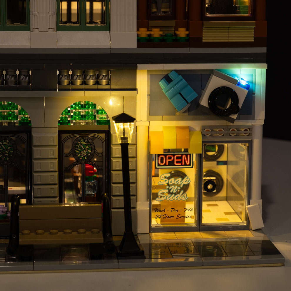 LEGO® Brick Bank #10251 DIY Light Bundle – Light My Bricks UK